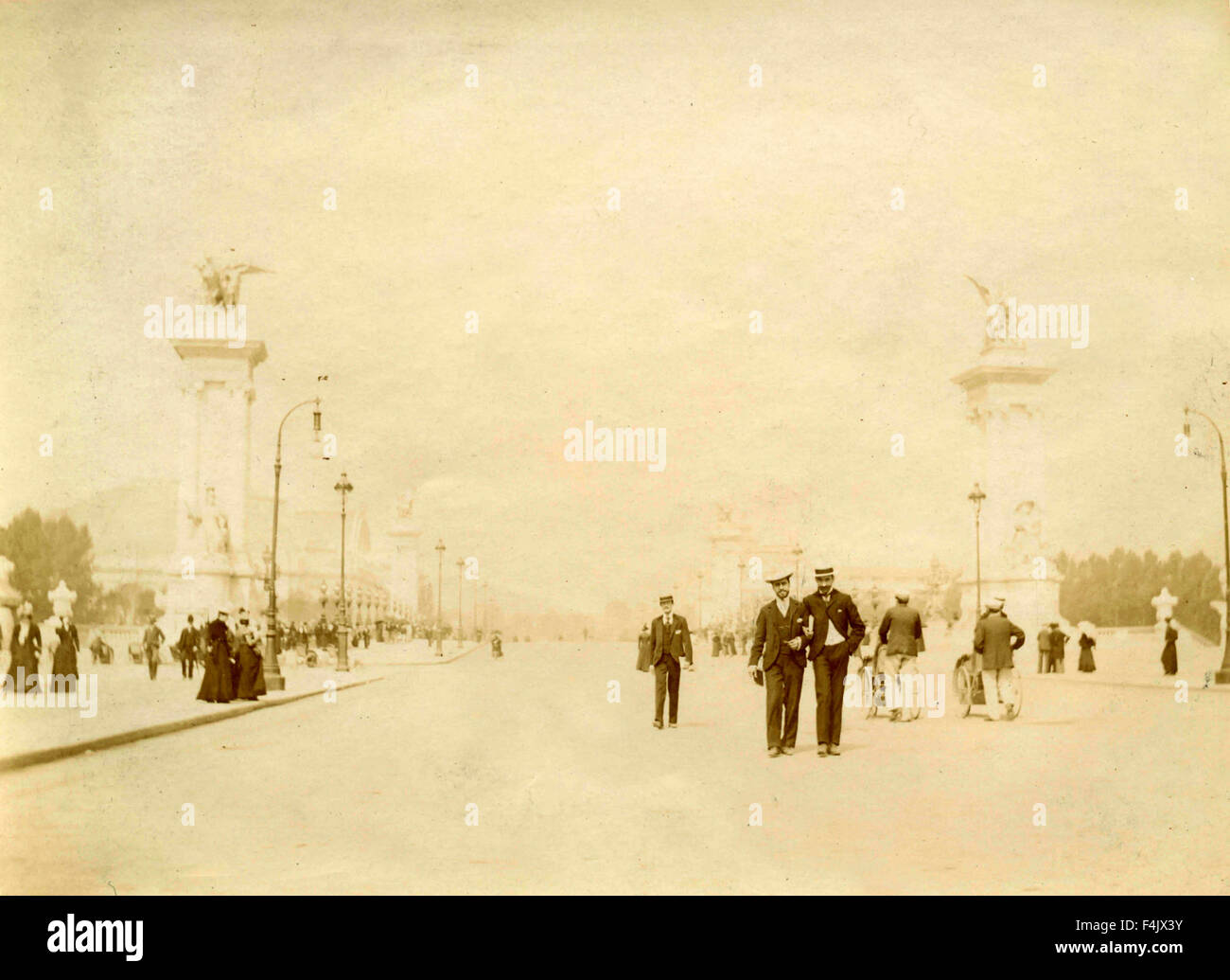 France men hi-res stock photography and images - Alamy