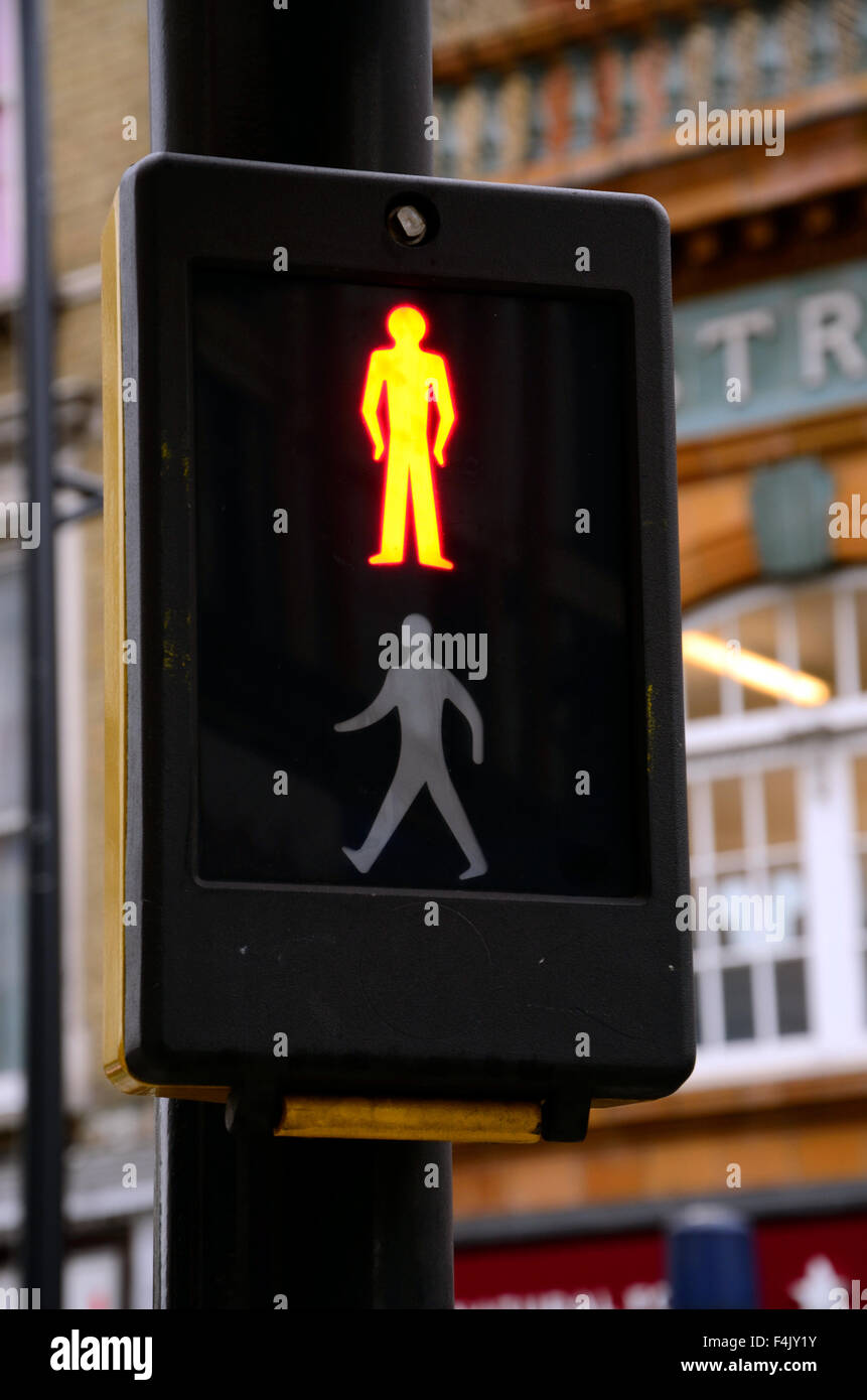 Pelican crossing red man hi-res stock photography and images - Alamy