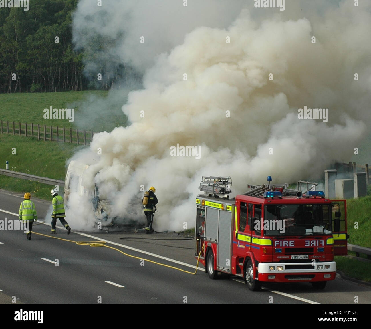 Police closed m6 motorway hi-res stock photography and images - Alamy
