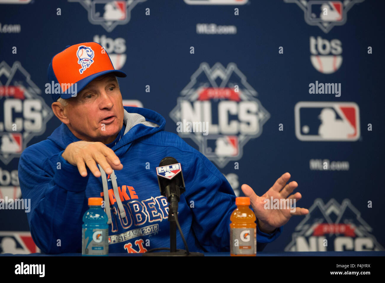 New York, NY, USA. 18th Oct, 2015. New York Mets manager TERRY COLLINS ...