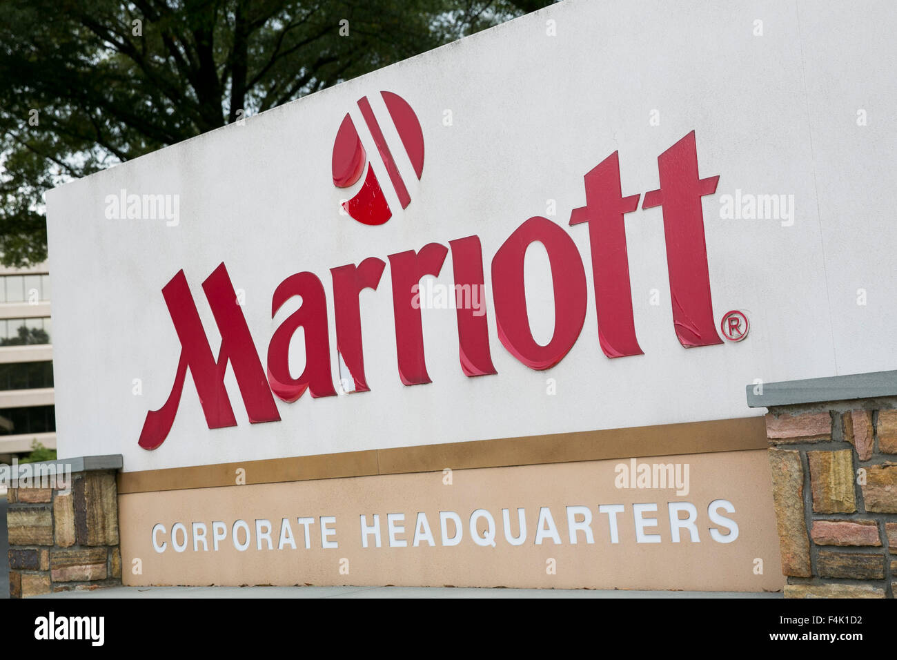 Marriott logo hi-res stock photography and images - Alamy