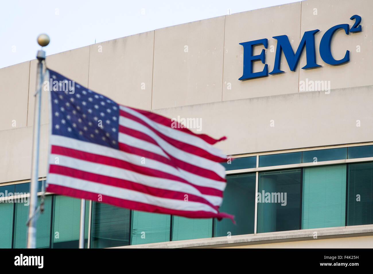 Dell emc building hi-res stock photography and images - Alamy