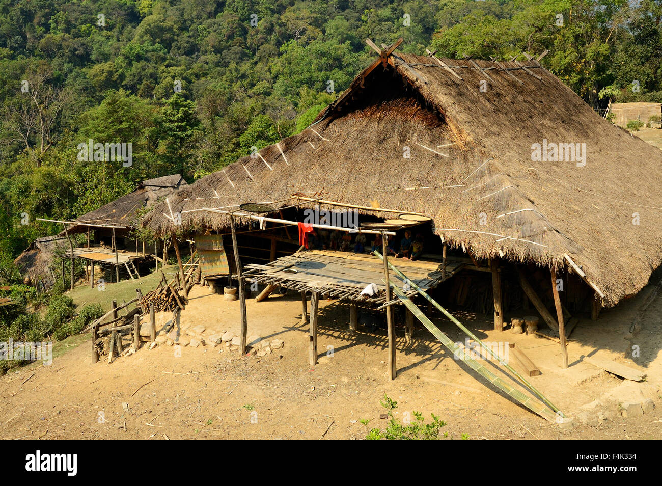 Stilts asia longhouse hi-res stock photography and images - Alamy