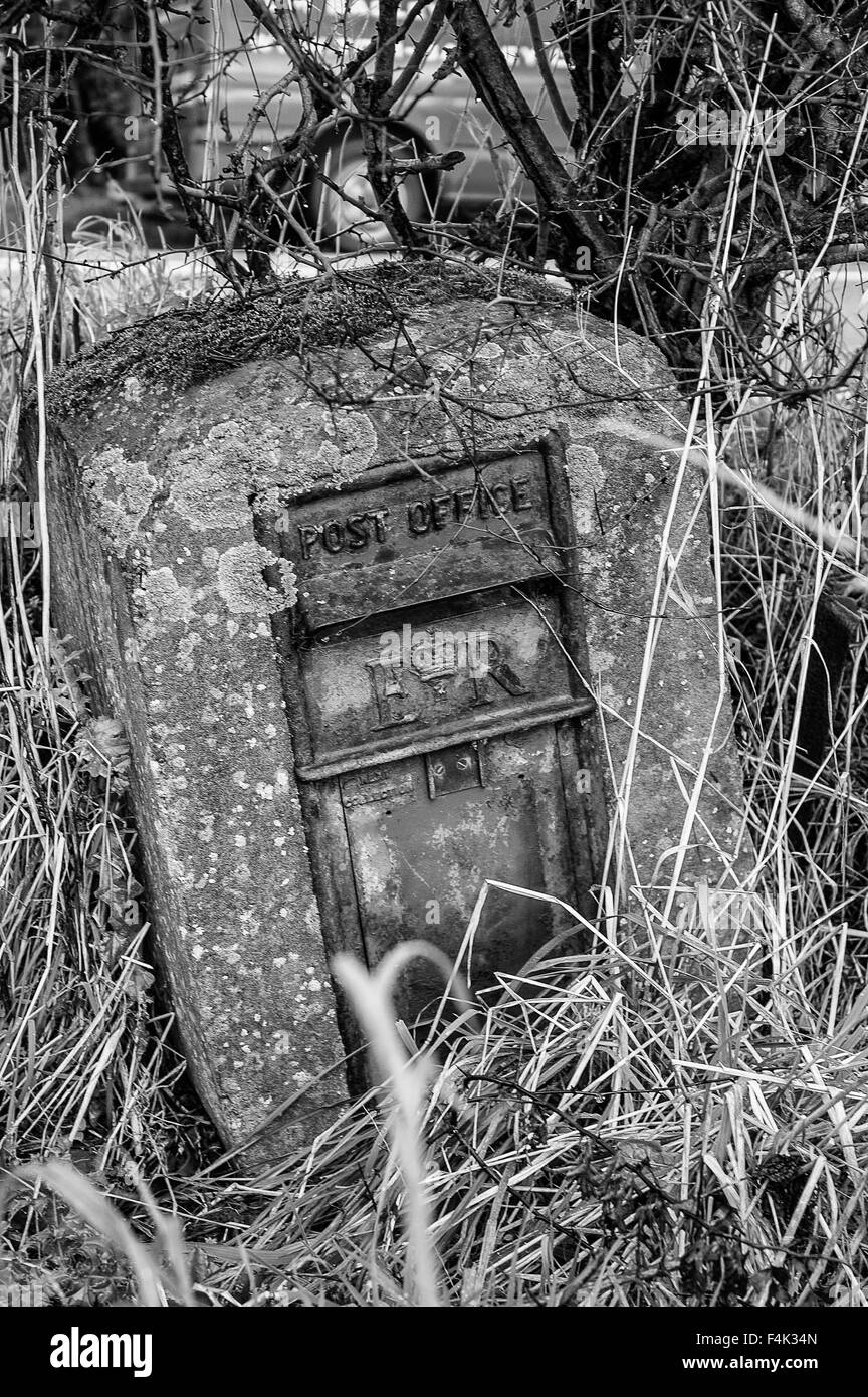 Lost and found box hi-res stock photography and images - Alamy