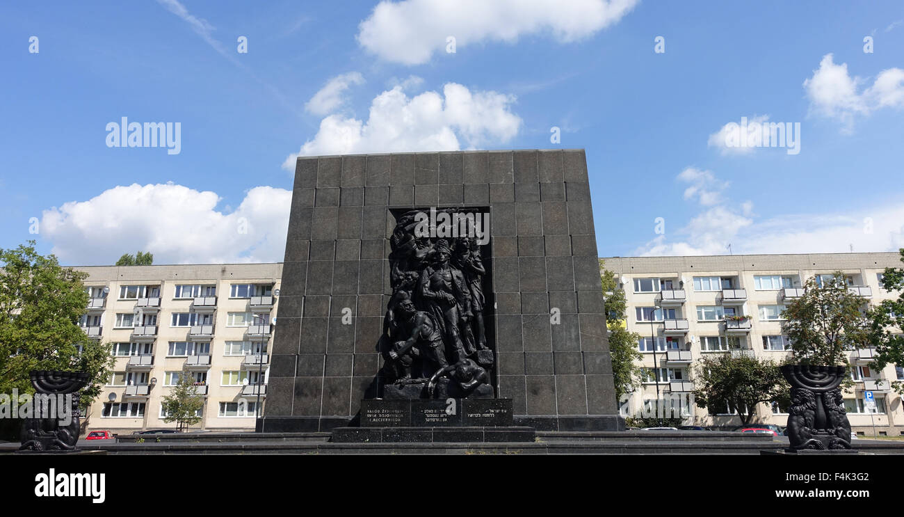 The Ghetto Heroes Monument in Warsaw, Poland Stock Photo - Alamy