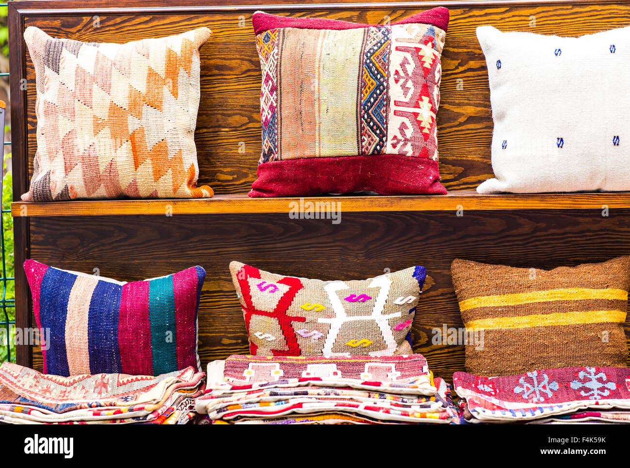 Turkish traditional cushions at Grand Bazaar in Istanbul Stock Photo ...