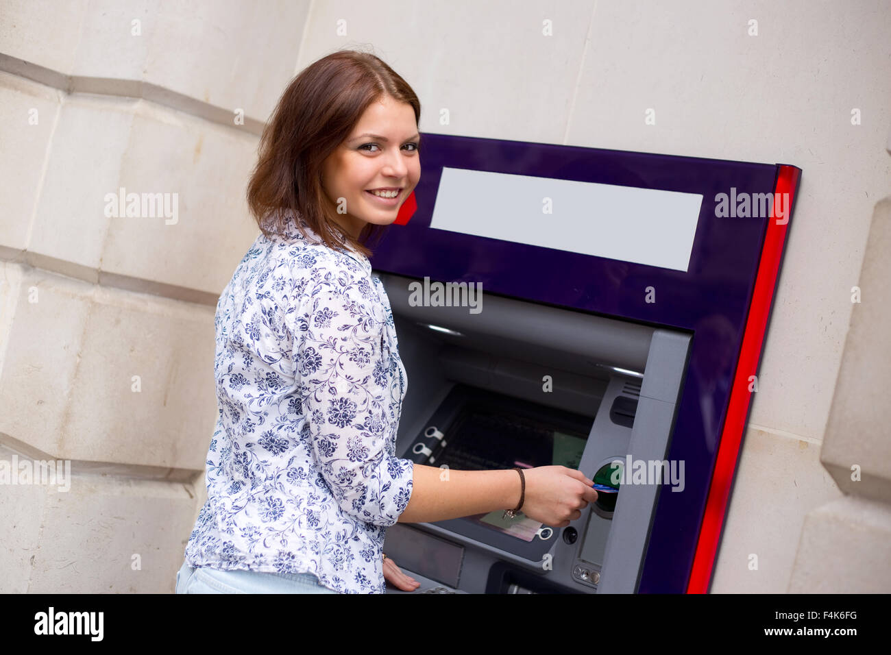 Withdraw money machine hi-res stock photography and images - Alamy