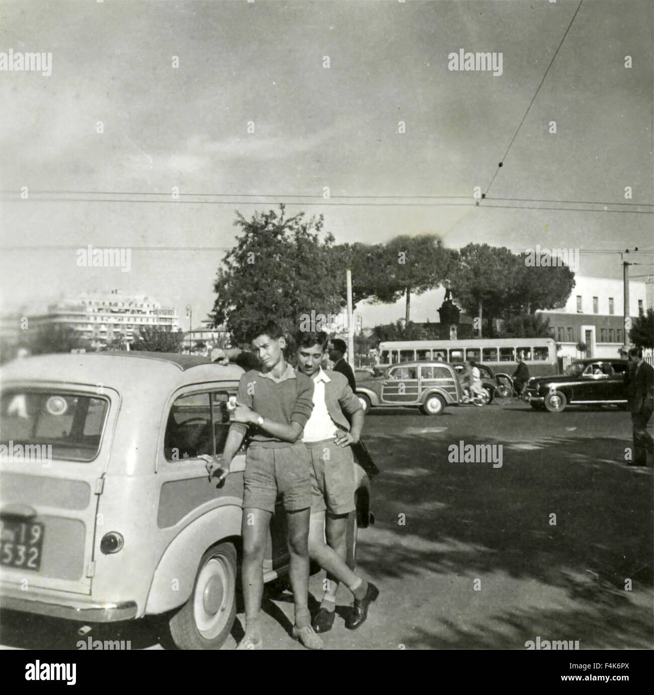 Two guys in car hi-res stock photography and images - Alamy