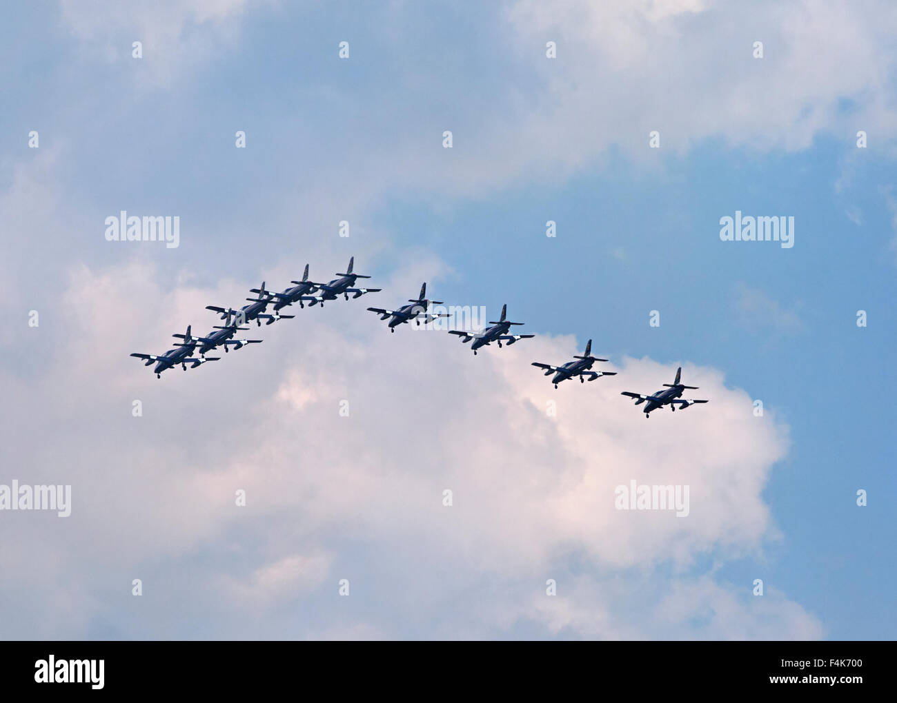 Military planes flying air hi-res stock photography and images - Alamy