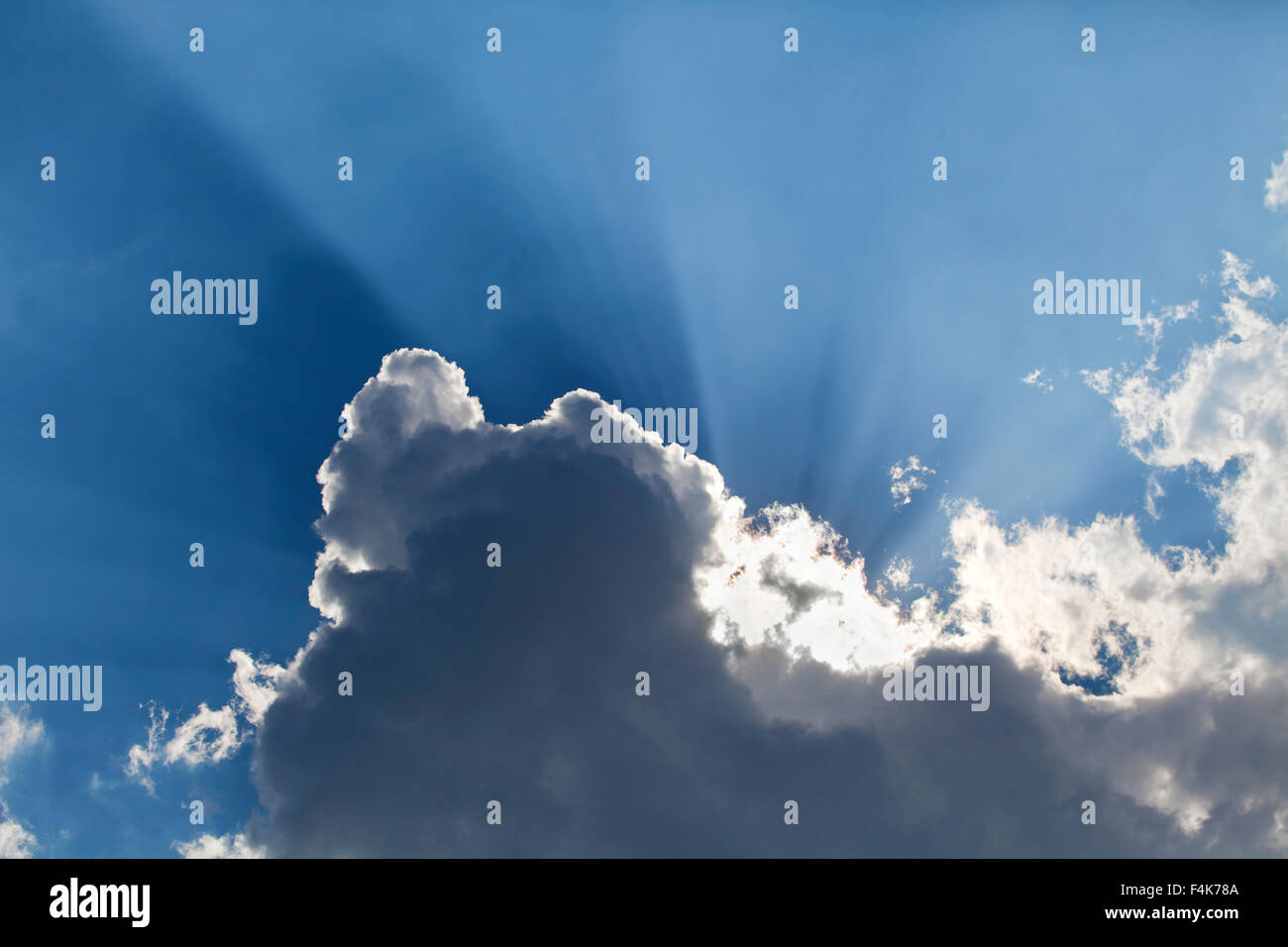 Sunbeam ray light through cloud hi-res stock photography and images - Alamy