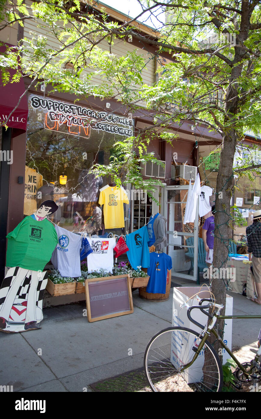 Outdoor display of Zimmerman's Dry Goods silk-screening store during ...