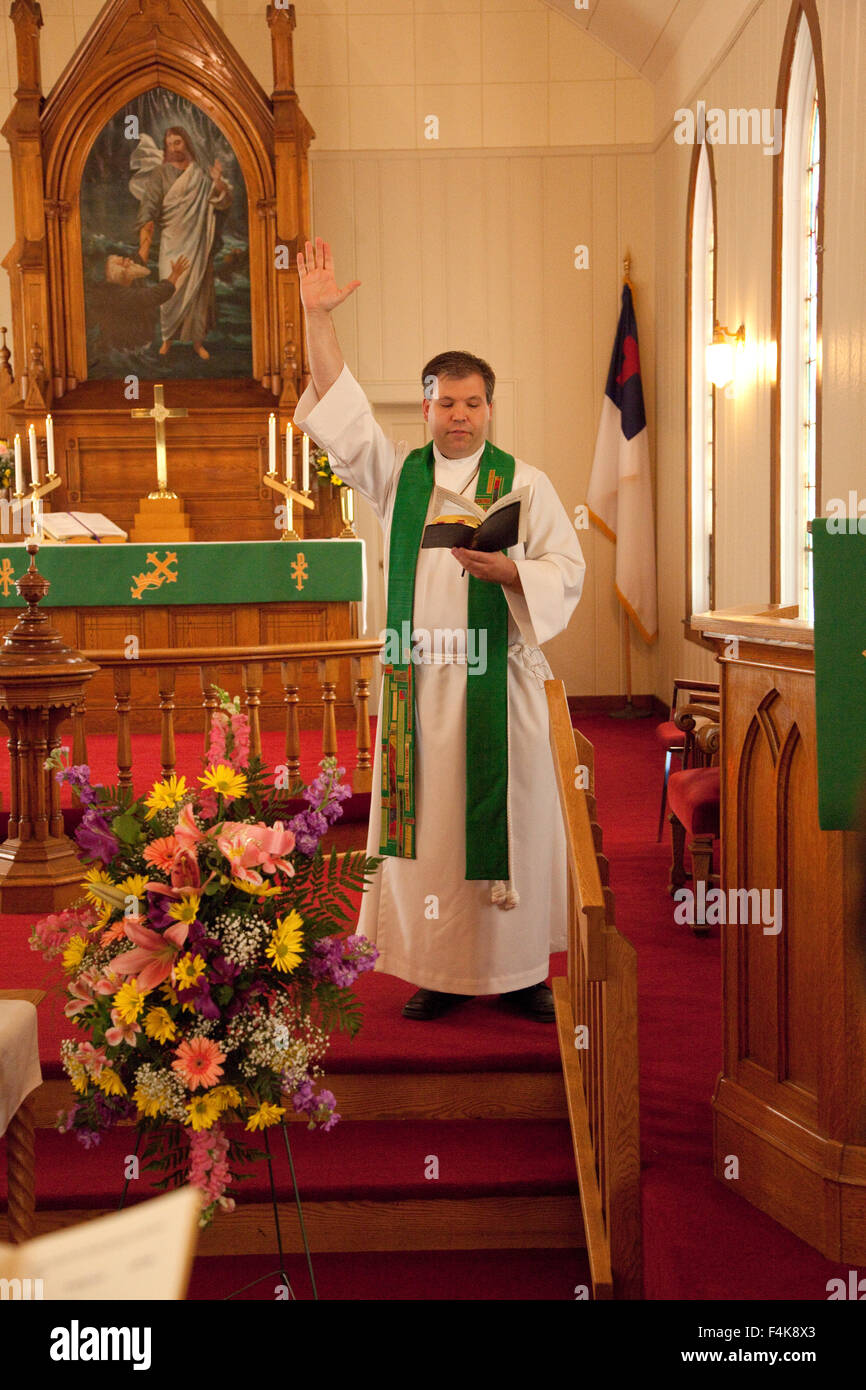 The funeral of the church hi-res stock photography and images - Alamy