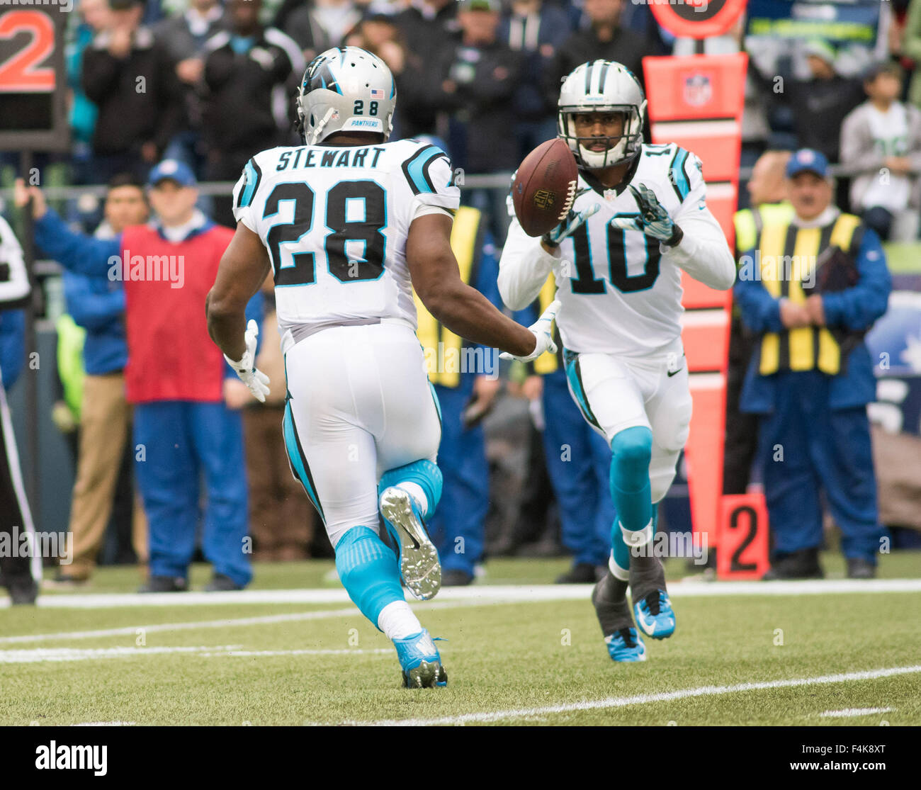 October 18, 2015: Carolina Panthers running back Jonathan Stewart (28 ...