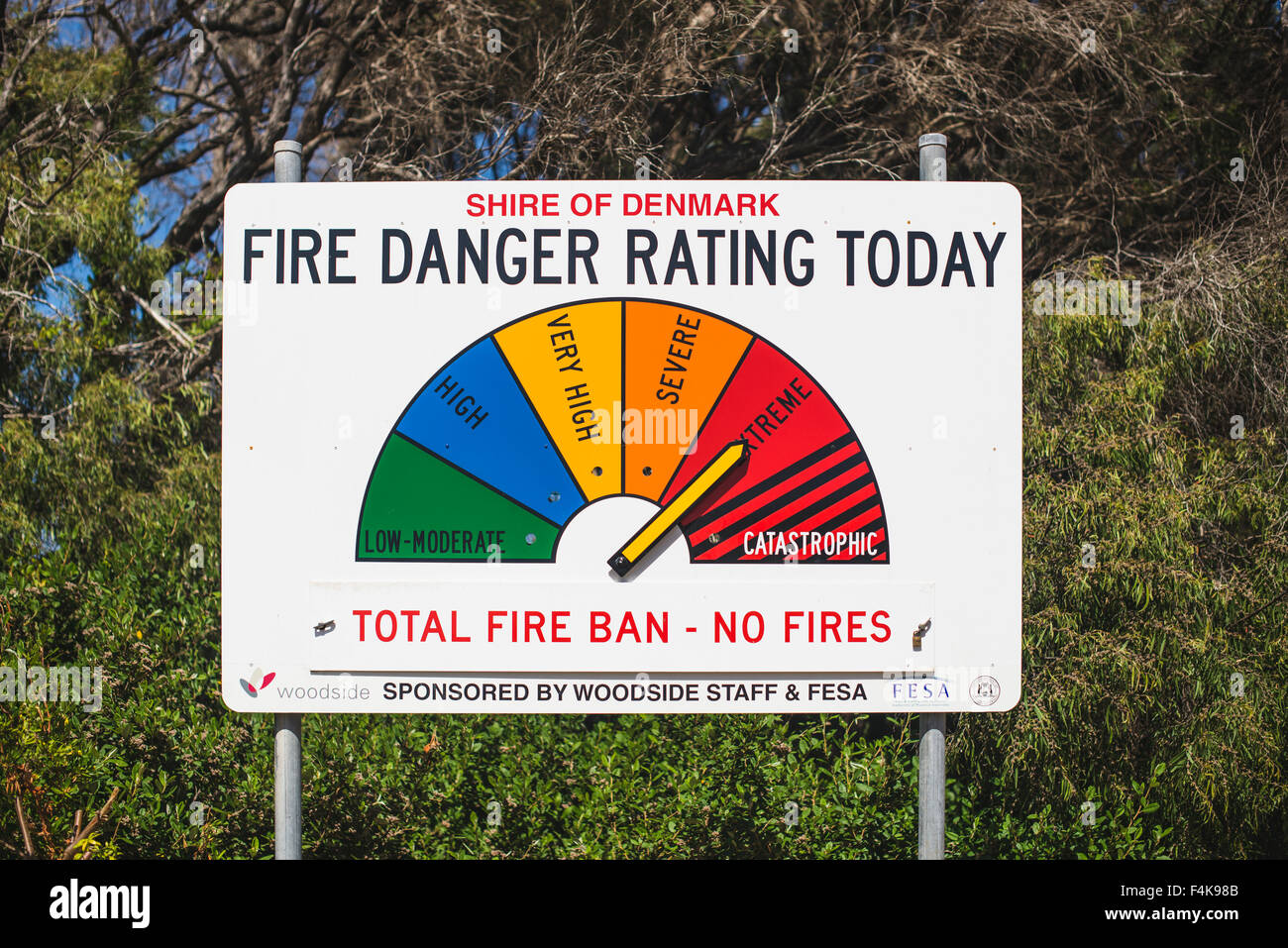 Fire danger rating sign hi-res stock photography and images - Alamy