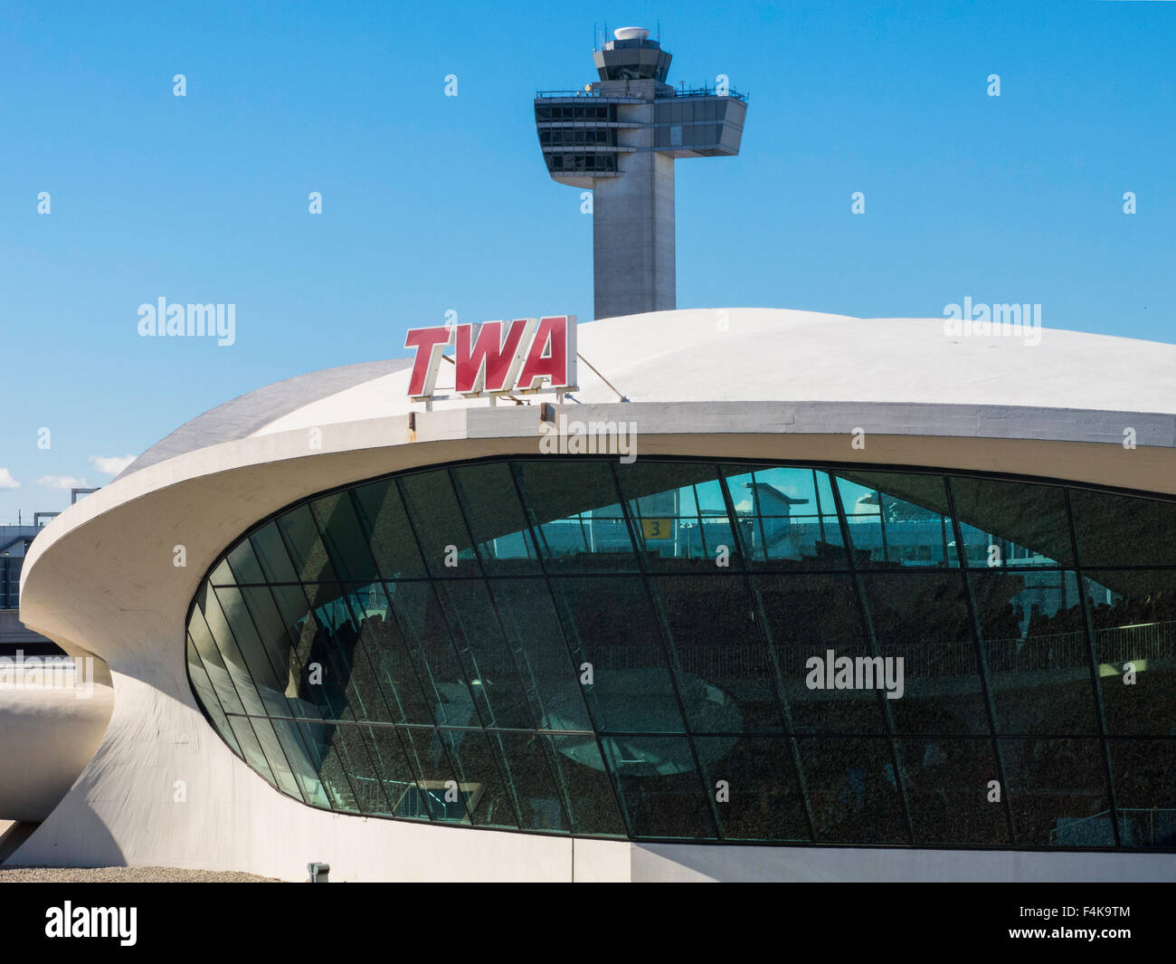 Historic TWA Flight Center at John F. Kennedy International Airport ...