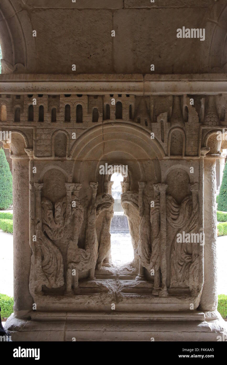 Bas-relief on a column from a convent, with castles Stock Photo - Alamy