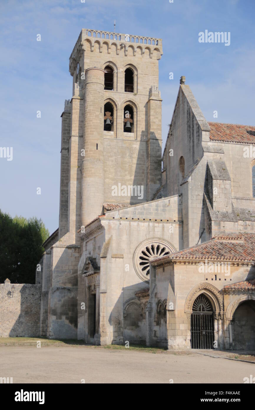 Medieval nunnery hi-res stock photography and images - Alamy