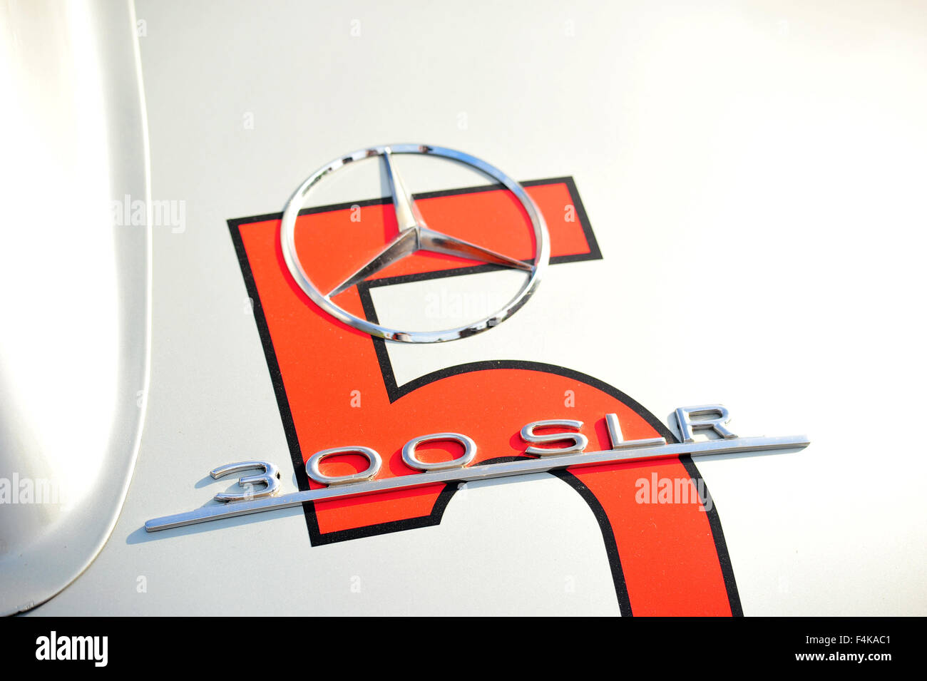 Mercedes 300 slr badge hi-res stock photography and images - Alamy