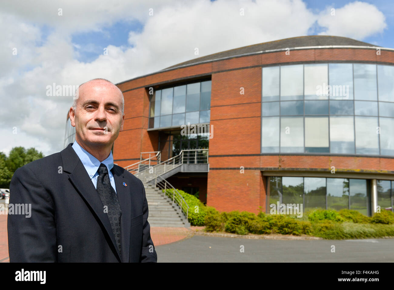 Innovia Films Chief Executive Officer ( CEO ) Mark Robertshaw. Polymer ...