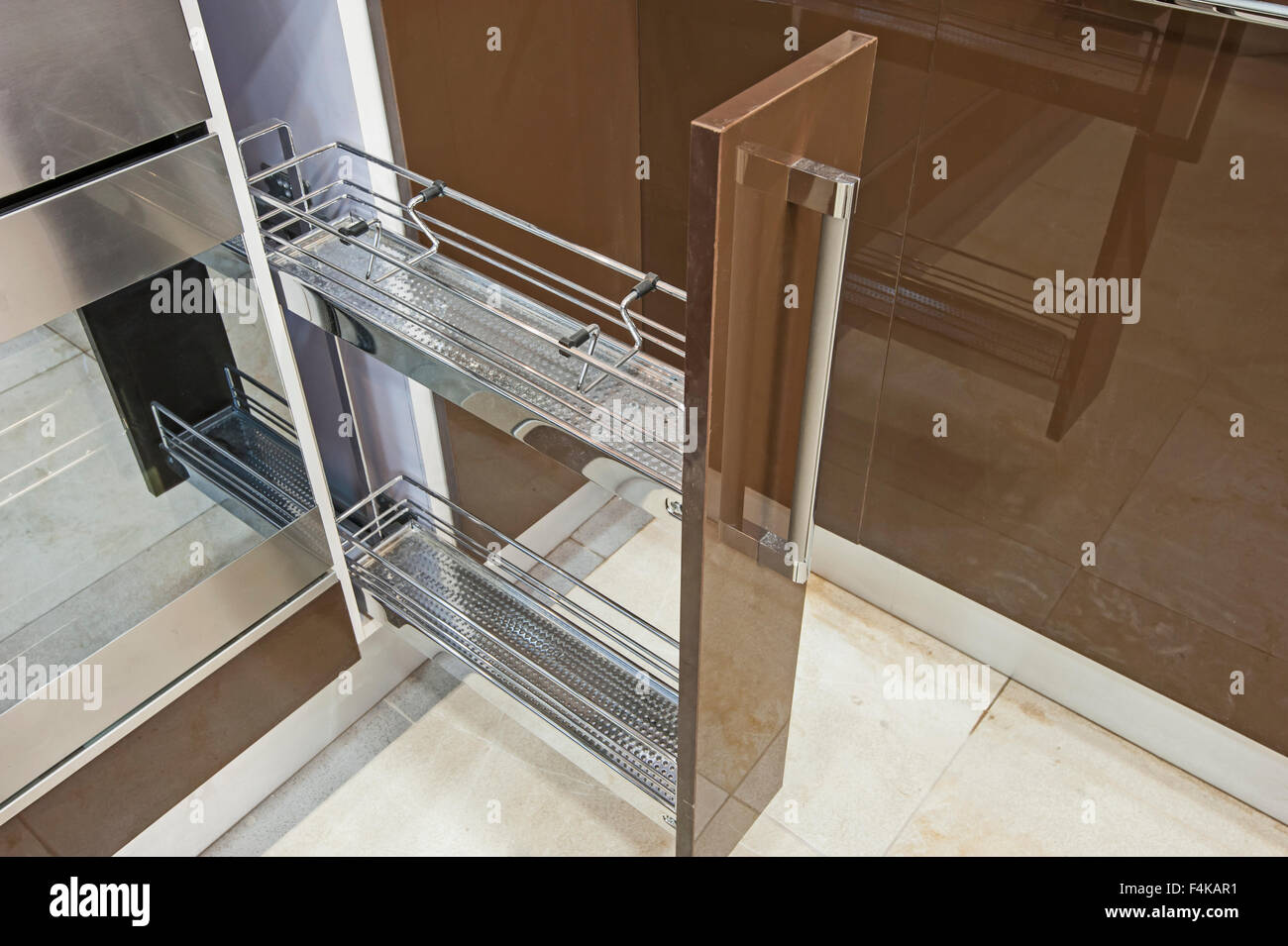 Shelf unit hi-res stock photography and images - Alamy