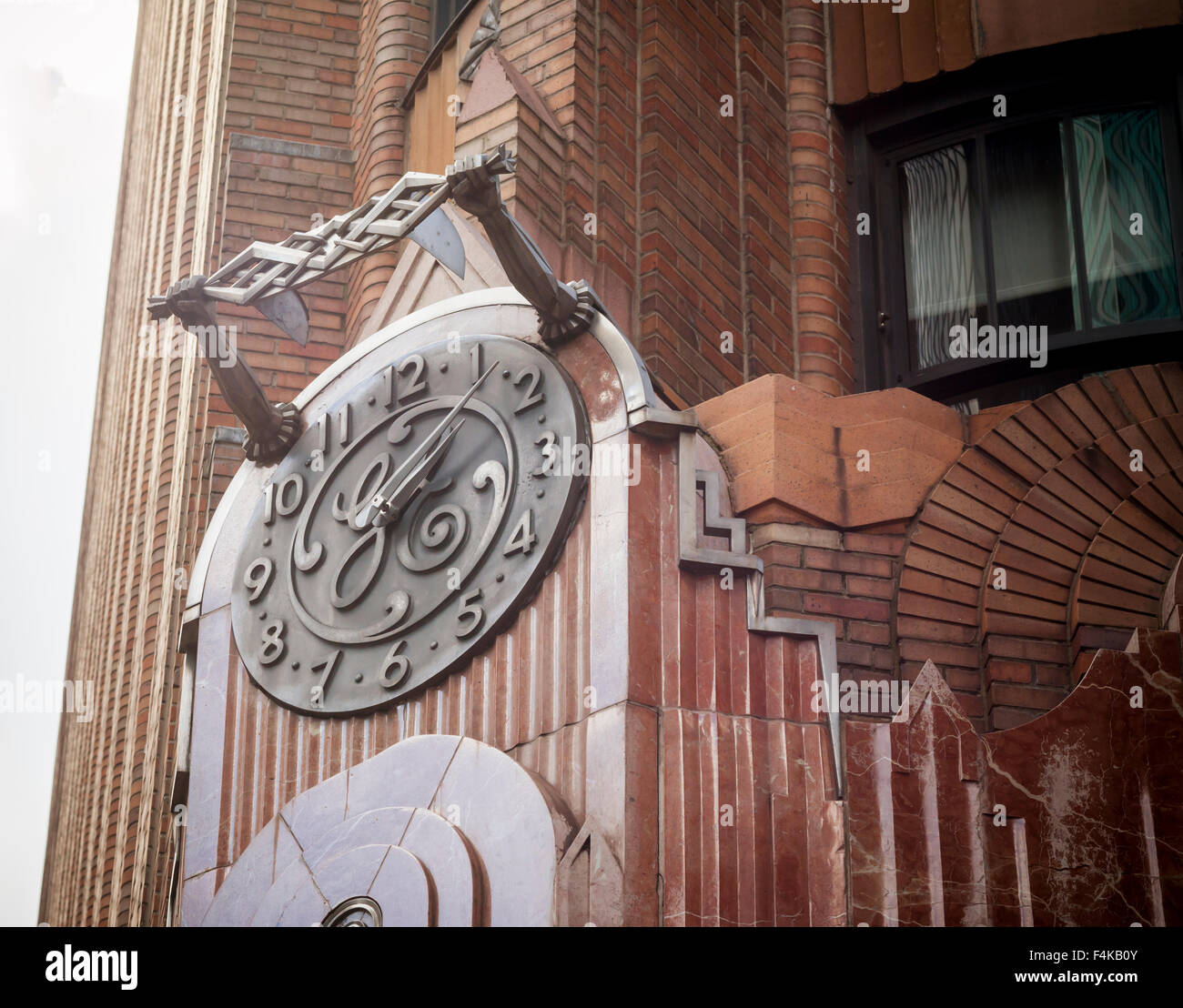 The famous GE clock on the exterior of 570 Lexington Avenue, known as ...