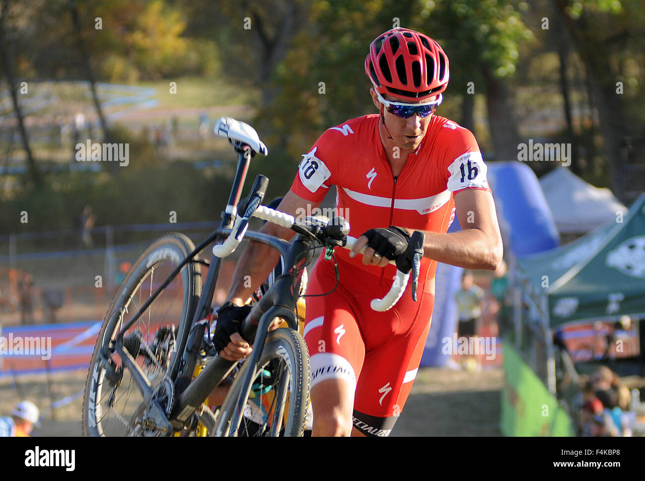 Boulder, Colorado, USA. 17th Oct, 2015. Men's elite cyclist, Todd Wells ...