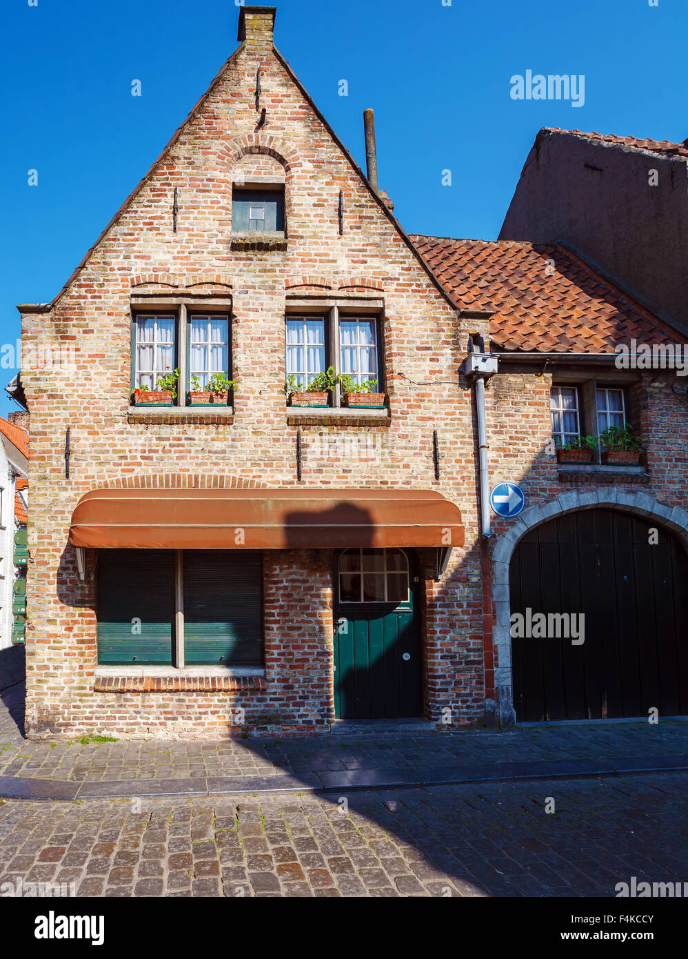 Ancient Homes of Bruges, Belgium Stock Photo - Alamy