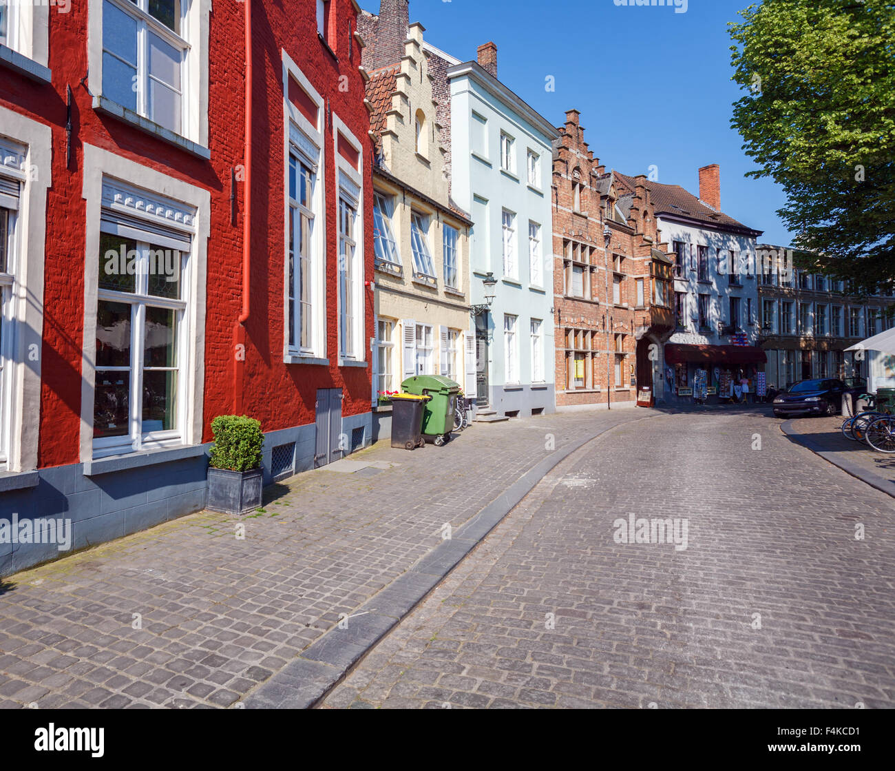Ancient Homes of Bruges, Belgium Stock Photo - Alamy