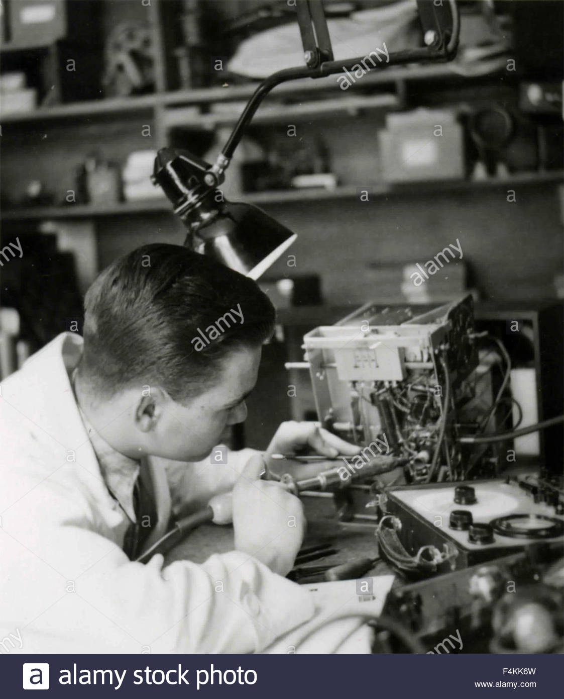 Telegraph Operator Stock Photos & Telegraph Operator Stock Images - Alamy