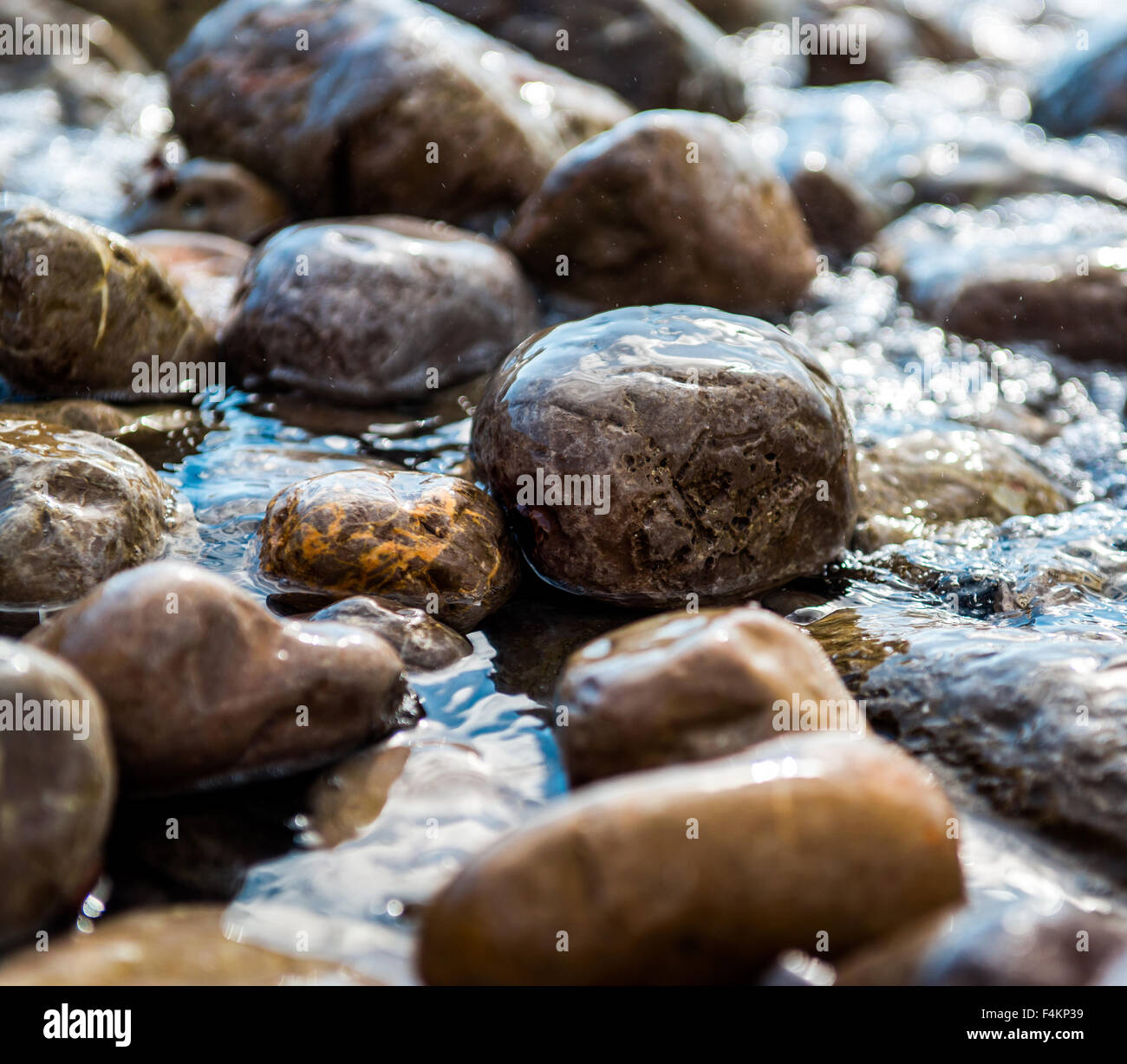 The seaside small stone hi-res stock photography and images - Alamy
