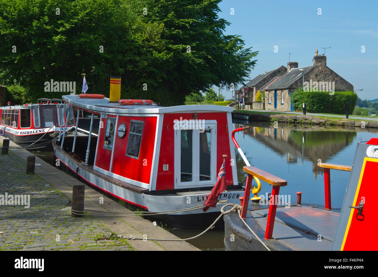 Linlithgow canal museum hi-res stock photography and images - Alamy