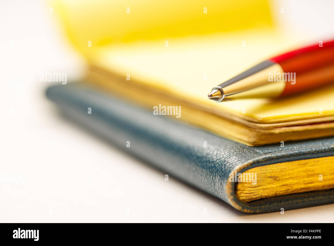 Paper pen hi-res stock photography and images - Alamy
