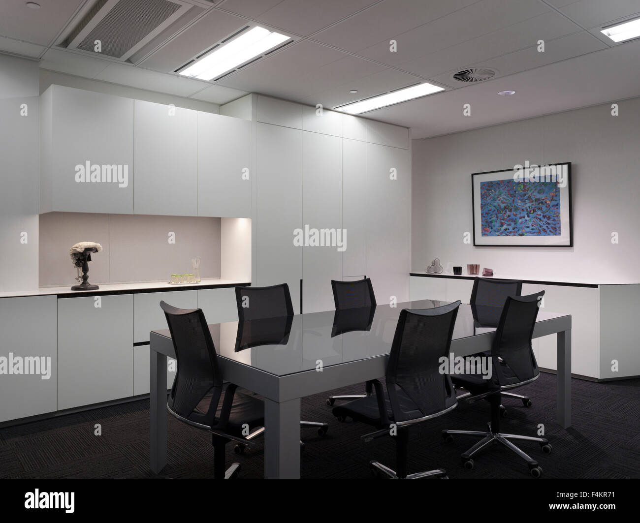 Commercial chamber hi-res stock photography and images - Alamy
