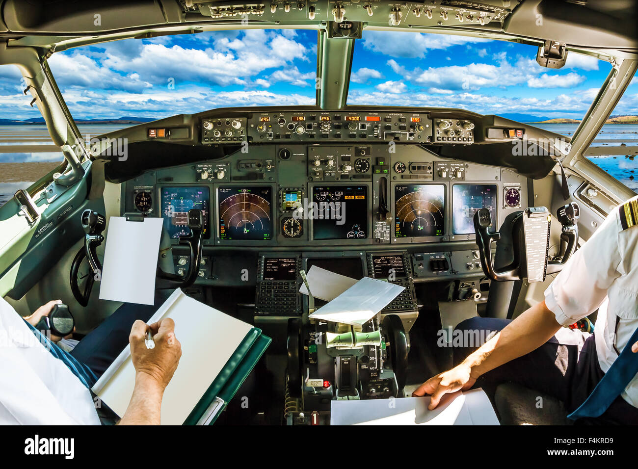 Cockpit plane sky hi-res stock photography and images - Alamy