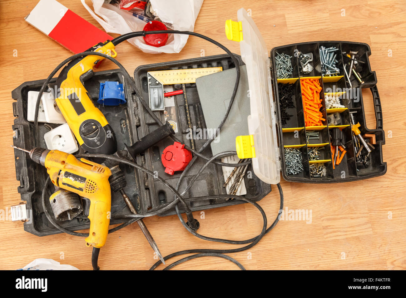 Tool box and set of screws and dowels Stock Photo - Alamy