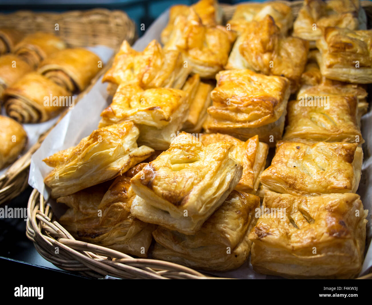 meat pie in bakery shelf Stock Photo - Alamy