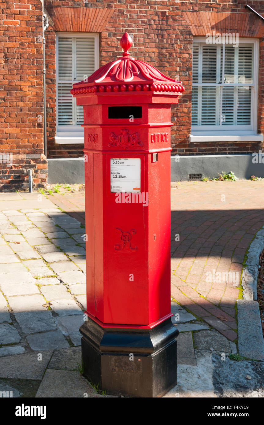 Victorian hexagonal six sided hi-res stock photography and images - Alamy