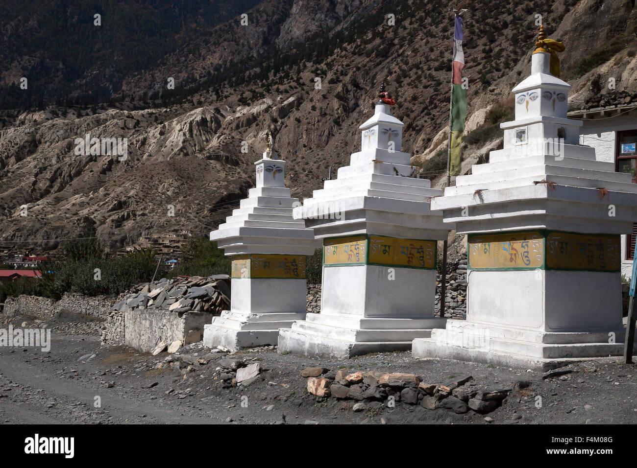 Stupas at Marpha village, Mustang, Nepal Stock Photo - Alamy