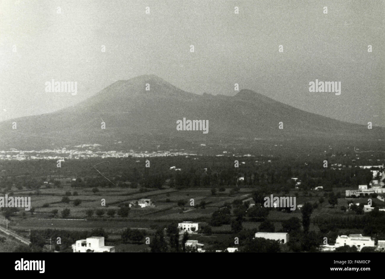 Pompeii volcano hi-res stock photography and images - Alamy