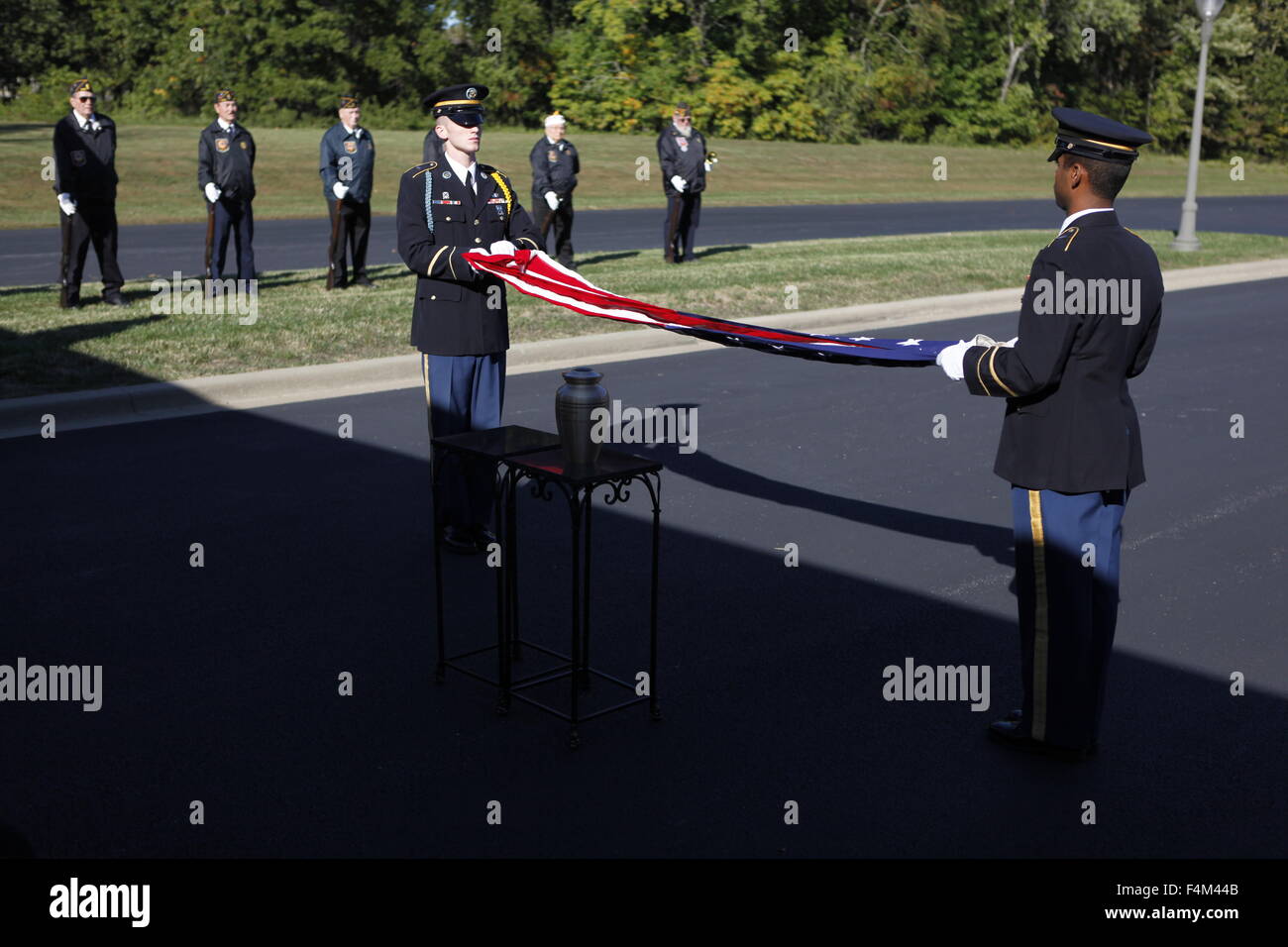 Honor guard folds the flag Stock Photo - Alamy