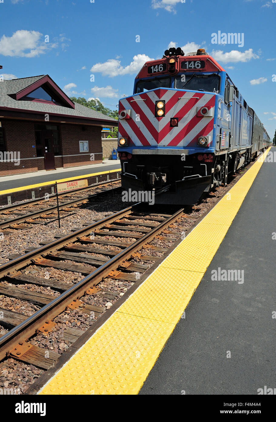 Commuter Train and Station Stock Photo - Alamy