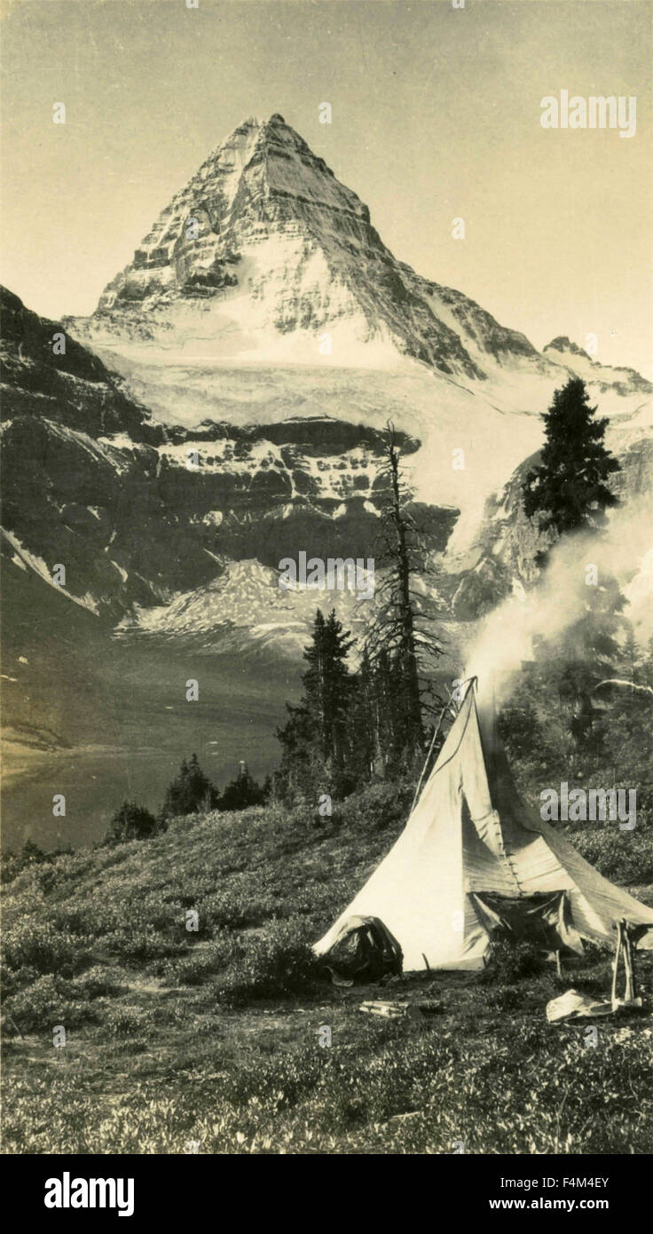 Indians tepee hi-res stock photography and images - Alamy