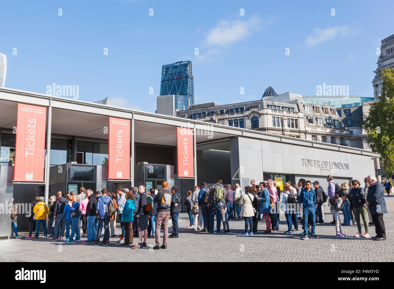 Tower of london tickets hi-res stock photography and images - Alamy