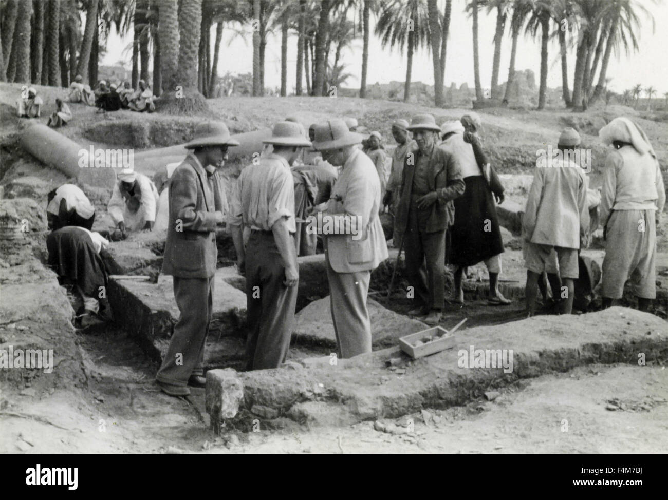 Excavations in Hermopolis Magna, Egypt Stock Photo - Alamy