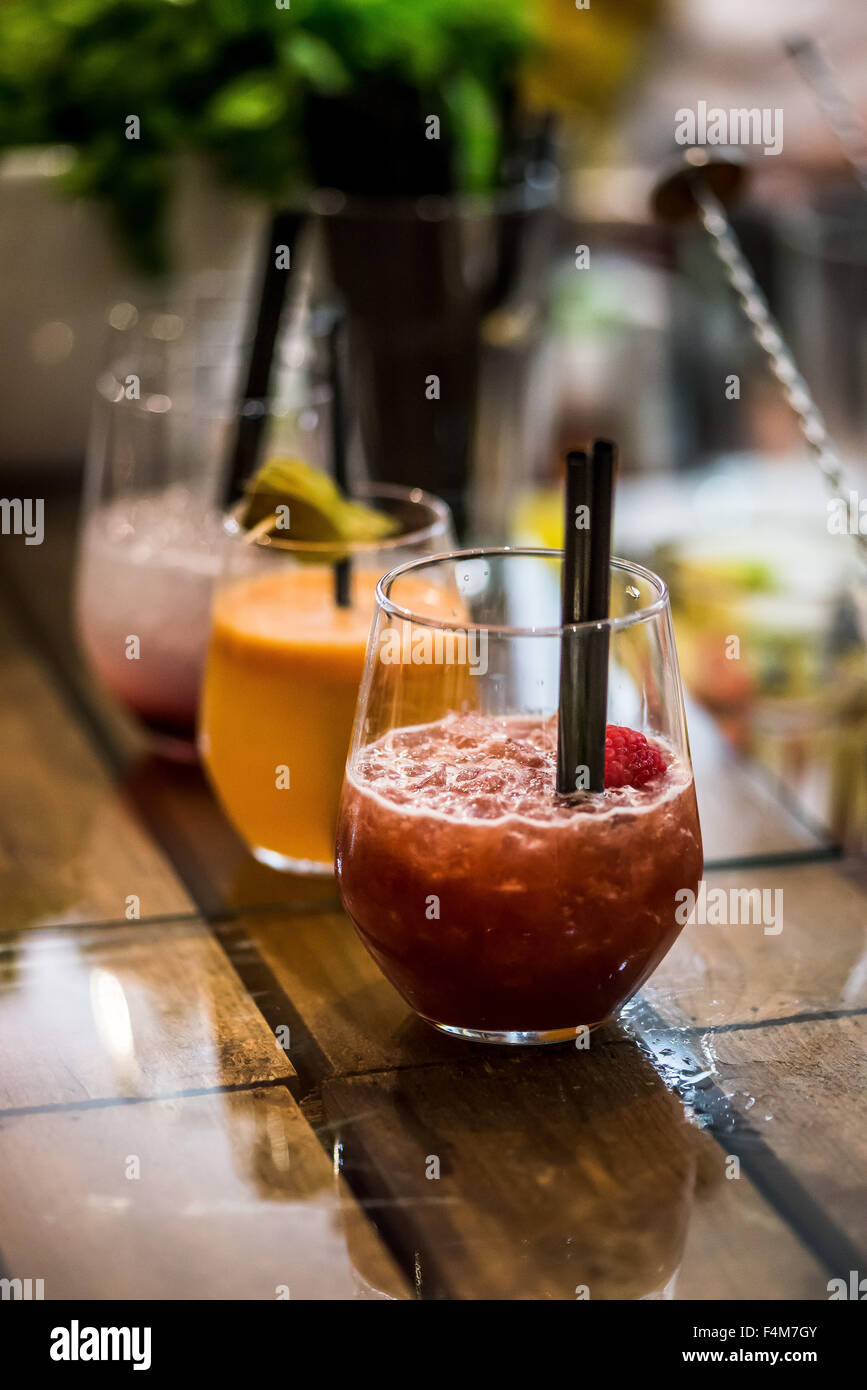 Drinks in a bar Stock Photo - Alamy