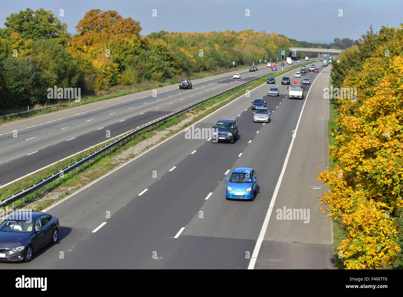 The M23 motorway near Gatwick Airport in Surrey Stock Photo - Alamy