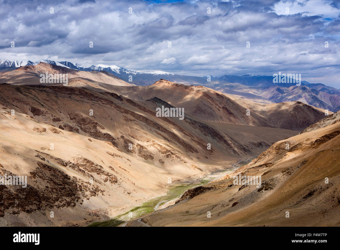 India, Jammu & Kashmir, Ladakh, Rumtse, snow capped mountains on ...
