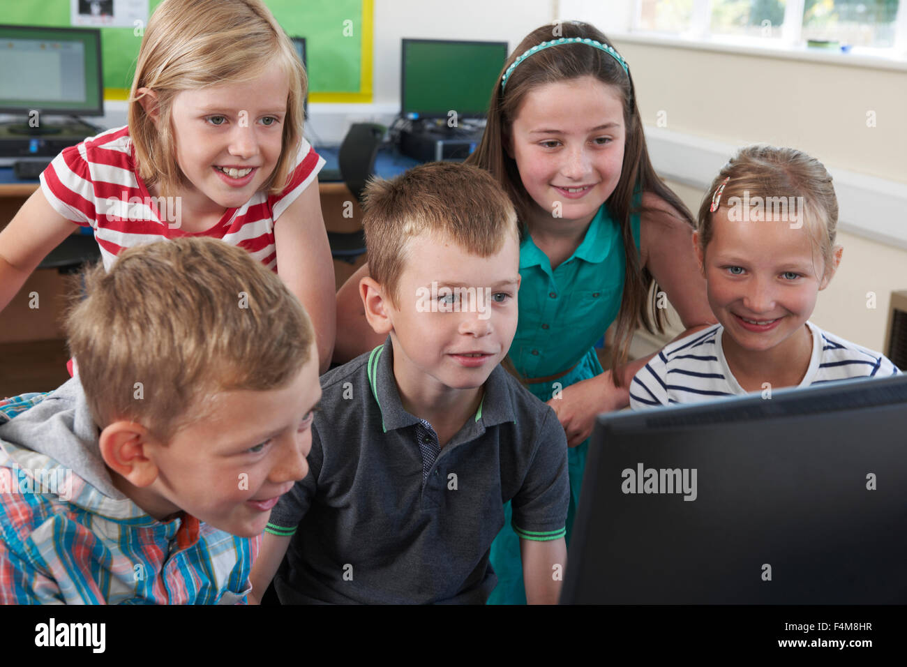 Classroom children hi-res stock photography and images - Alamy