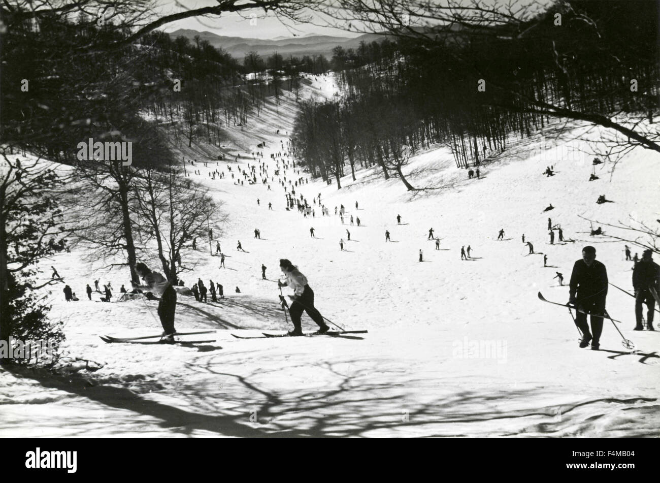 Ski slopes, Terminillo, Italy Stock Photo - Alamy
