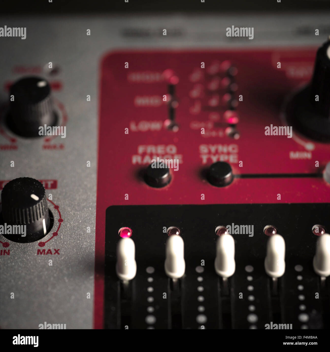 Dj controller hi-res stock photography and images - Alamy